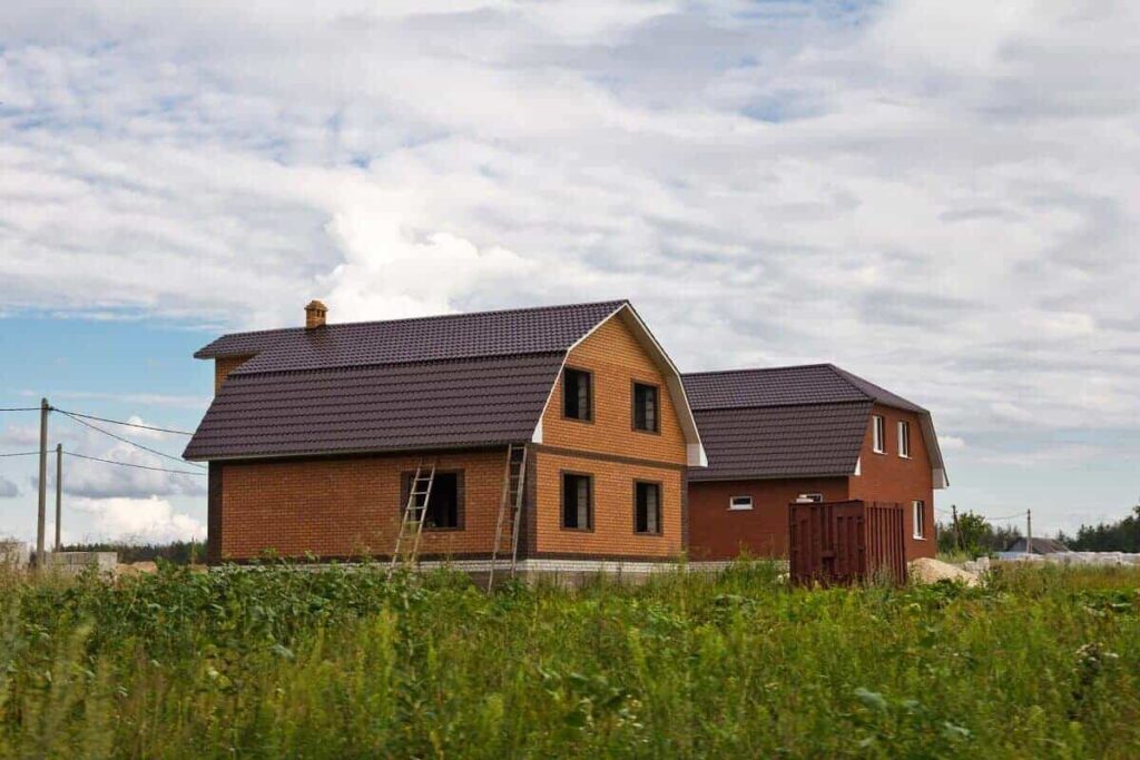 Mansarddach - Vorteile, Nachteile und Wissenswertes